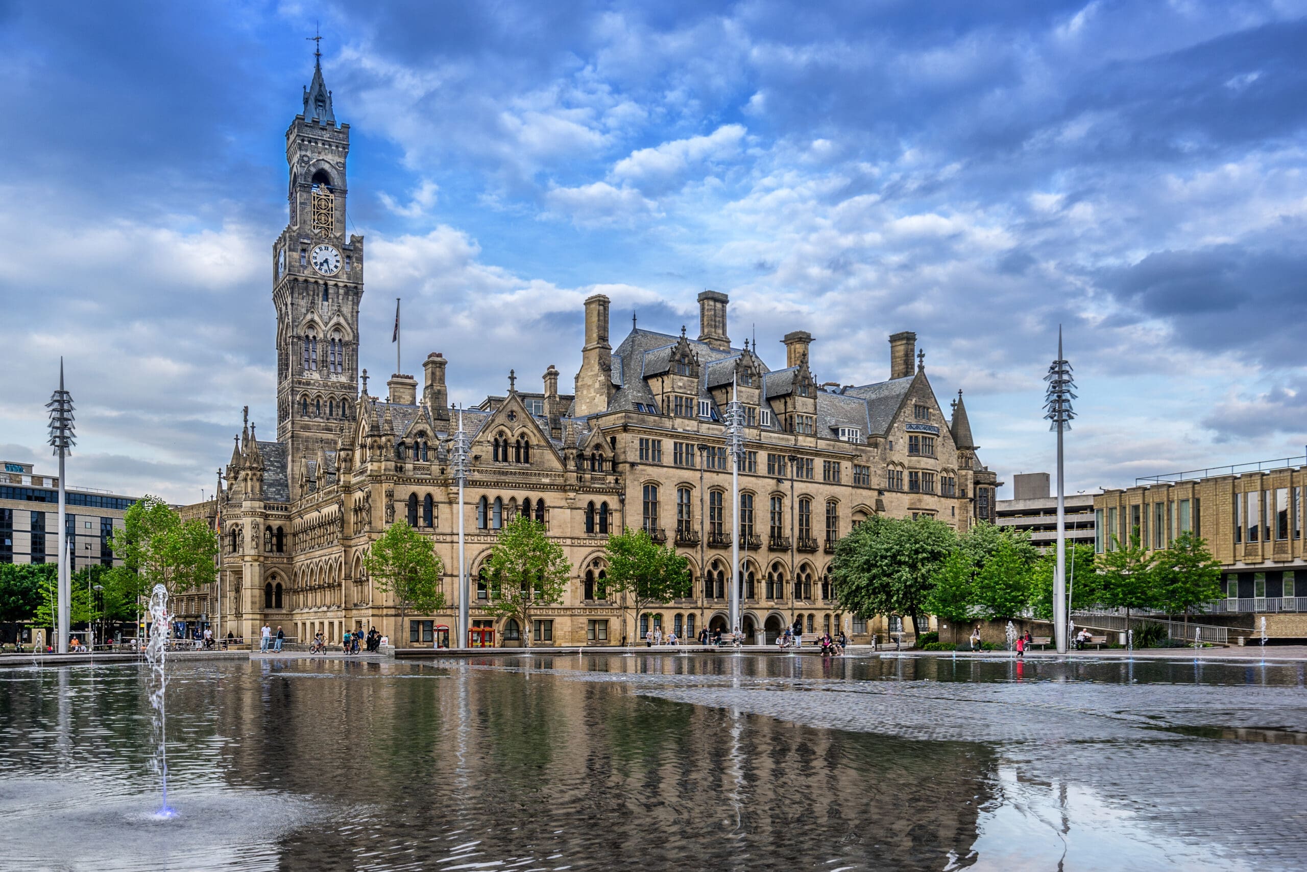 PAT Testing Engineer Bradford | JR Pat Testing